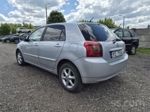 Pelēks Toyota Corolla 2004 Daugavpils, ar dzinēja tilpumu 2.00 L un nobraukumu 0 tūkst. km par 2050 €, foto 7 vietnē AUTOMOTO.COM.LV