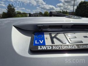 Pelēks Toyota Corolla 2004 Daugavpils, ar dzinēja tilpumu 2.00 L un nobraukumu 0 tūkst. km par 2050 €, foto 19 vietnē AUTOMOTO.COM.LV