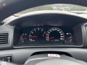 Pelēks Toyota Corolla 2004 Šauļi, ar dzinēja tilpumu 2.00 L un nobraukumu 91 tūkst. km par 2500 €, foto 8 vietnē AUTOMOTO.COM.LV