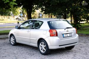 Grey Toyota Corolla 2004 in Klaipeda, with an engine capacity of 1.60 L and mileage of 250 thousand km for 1600 €, photo 6 on AUTOMOTO.COM.LV