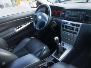 Pelēks Toyota Corolla 2004 Viļņa, ar dzinēja tilpumu 1.80 L un nobraukumu 93 tūkst. km par 3450 €, foto 14 vietnē AUTOMOTO.COM.LV