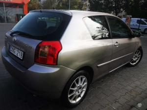 Pelēks Toyota Corolla 2004 Viļņa, ar dzinēja tilpumu 1.80 L un nobraukumu 93 tūkst. km par 3450 €, foto 18 vietnē AUTOMOTO.COM.LV