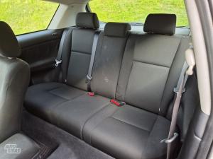 Pelēks Toyota Corolla 2004 Viļņa, ar dzinēja tilpumu 2.00 L un nobraukumu 266 tūkst. km par 1200 €, foto 16 vietnē AUTOMOTO.COM.LV