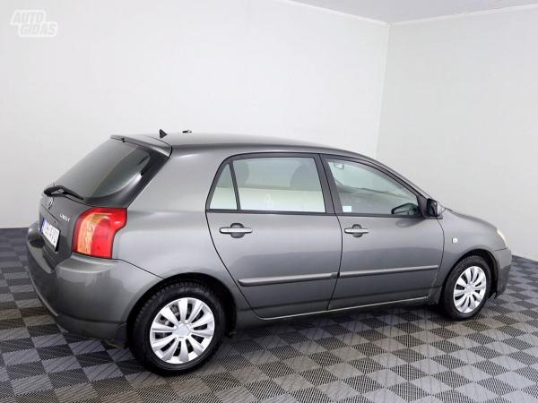 Grey Toyota Corolla 2005 in Tallinn, with an engine capacity of 1.60 L and mileage of 334 thousand km for 1499 €, photo 3 on AUTOMOTO.COM.LV