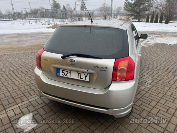 Pelēks Toyota Corolla 2005 Jegeva, ar dzinēja tilpumu 1.40 L un nobraukumu 286 tūkst. km par 2200 €, foto 3 vietnē AUTOMOTO.COM.LV