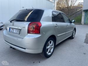 Grey Toyota Corolla 2005 in Vilnius, with an engine capacity of 1.40 L and mileage of 205 thousand km for 1900 €, photo 5 on AUTOMOTO.COM.LV