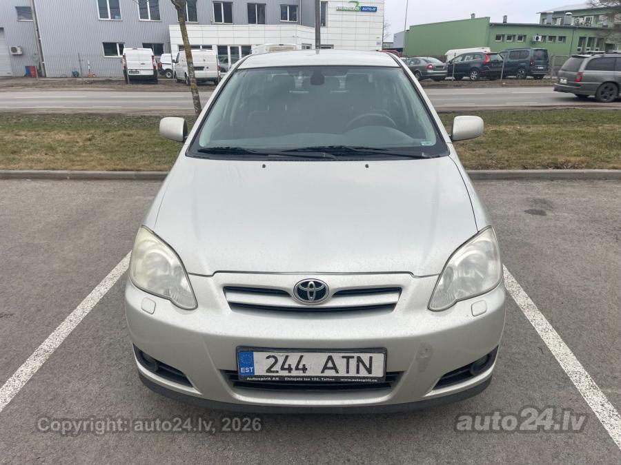 Grey Toyota Corolla 2005 in Tallinn, with an engine capacity of 1.60 L and mileage of 275 thousand km for 1999 €, photo 1 on AUTOMOTO.COM.LV