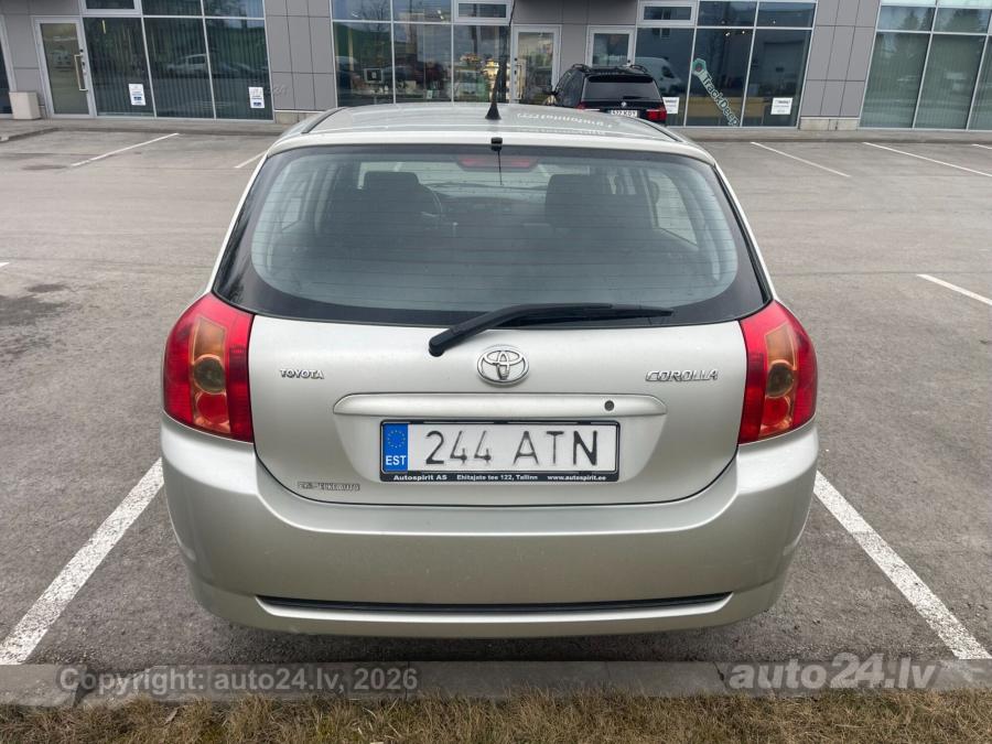Grey Toyota Corolla 2005 in Tallinn, with an engine capacity of 1.60 L and mileage of 275 thousand km for 1999 €, photo 3 on AUTOMOTO.COM.LV