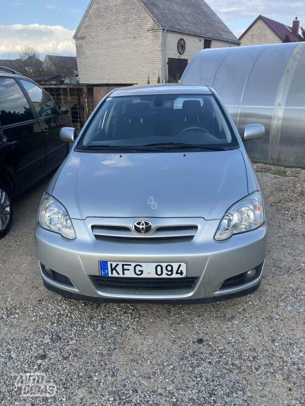 Grey Toyota Corolla 2005 in Siauliai, with an engine capacity of 1.40 L and mileage of 188 thousand km for 780 €, photo 1 on AUTOMOTO.COM.LV