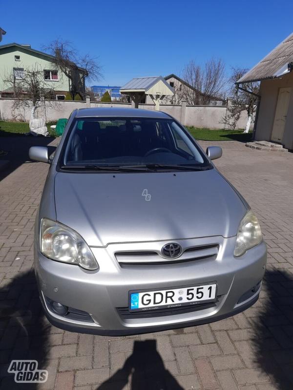 Pelēks Toyota Corolla 2005 Kauņa, ar dzinēja tilpumu 1.60 L un nobraukumu 189 tūkst. km par 2600 €, foto 6 vietnē AUTOMOTO.COM.LV
