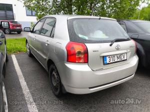 Grey Toyota Corolla 2005 in Tallinn, with an engine capacity of 1.60 L and mileage of 210 thousand km for 1798 €, photo 5 on AUTOMOTO.COM.LV