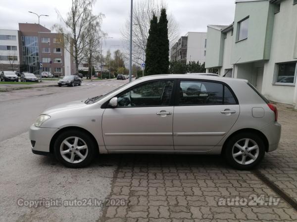 Pelēks Toyota Corolla 2005 Tallina, ar dzinēja tilpumu 1.40 L un nobraukumu 230 tūkst. km par 2690 €, foto 4 vietnē AUTOMOTO.COM.LV