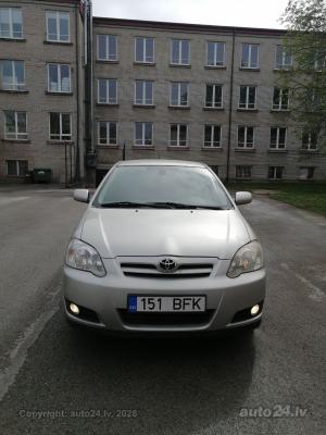 Pelēks Toyota Corolla 2005 Tallina, ar dzinēja tilpumu 1.40 L un nobraukumu 230 tūkst. km par 2790 €, foto 13 vietnē AUTOMOTO.COM.LV