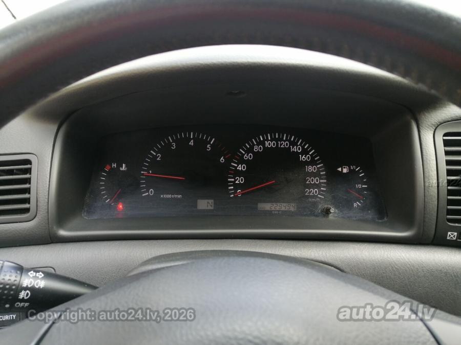 Pelēks Toyota Corolla 2005 Tallina, ar dzinēja tilpumu 1.40 L un nobraukumu 230 tūkst. km par 2790 €, foto 18 vietnē AUTOMOTO.COM.LV