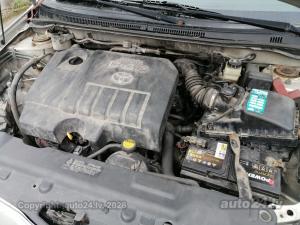 Pelēks Toyota Corolla 2005 Tallina, ar dzinēja tilpumu 1.40 L un nobraukumu 230 tūkst. km par 2790 €, foto 21 vietnē AUTOMOTO.COM.LV