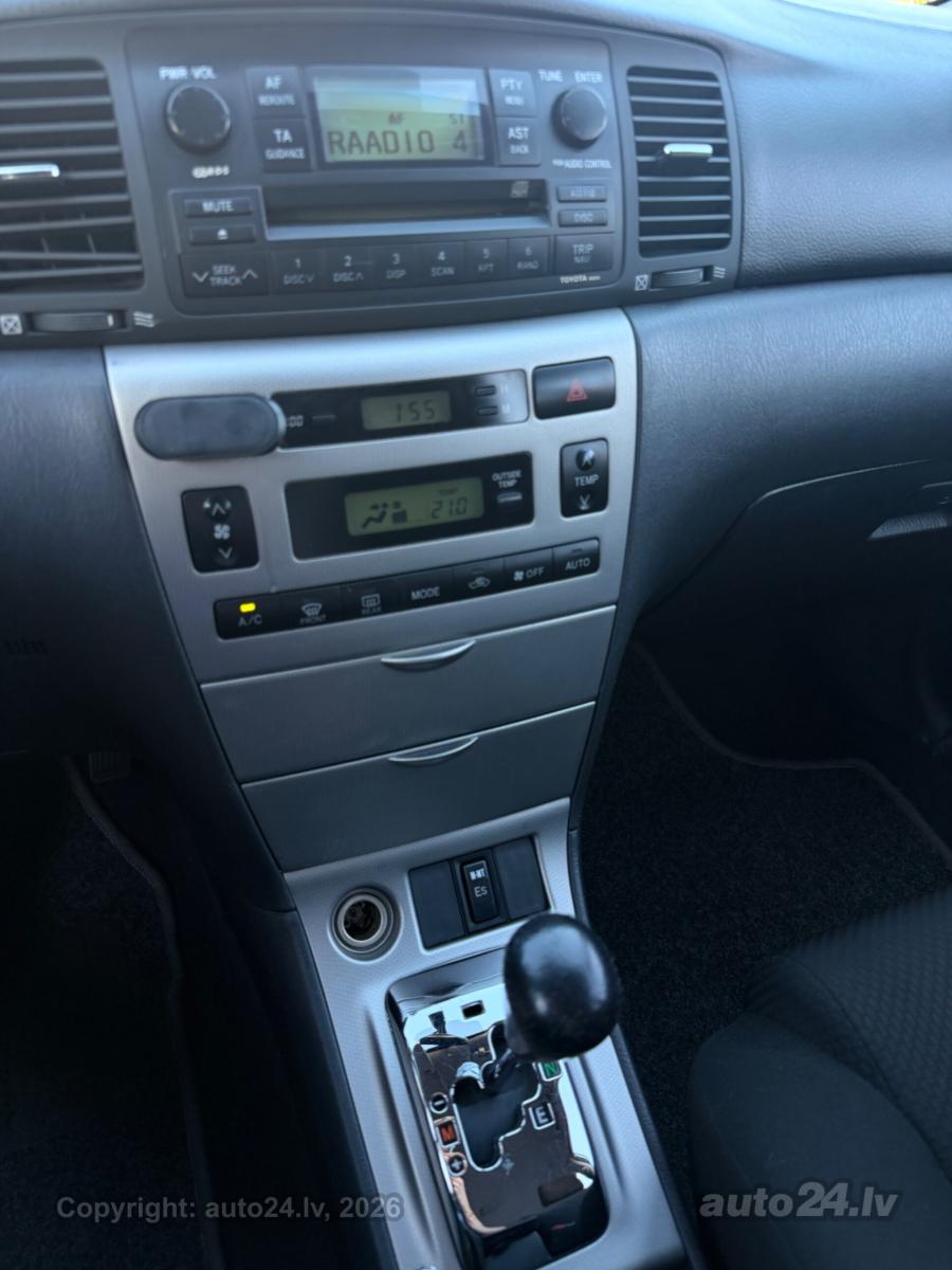 Pelēks Toyota Corolla 2005 Tallina, ar dzinēja tilpumu 1.40 L un nobraukumu 244 tūkst. km par 1699 €, foto 8 vietnē AUTOMOTO.COM.LV