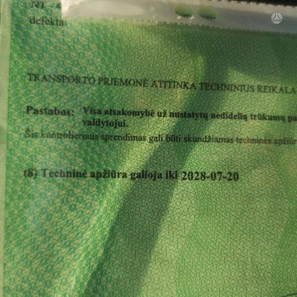 Pelēks Toyota Corolla 2005 Elektrėnai, ar dzinēja tilpumu 1.40 L un nobraukumu 310 tūkst. km par 950 €, foto 2 vietnē AUTOMOTO.COM.LV