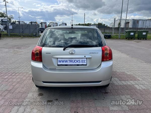 Pelēks Toyota Corolla 2005 Mardu, ar dzinēja tilpumu 1.60 L un nobraukumu 184 tūkst. km par 4800 €, foto 6 vietnē AUTOMOTO.COM.LV