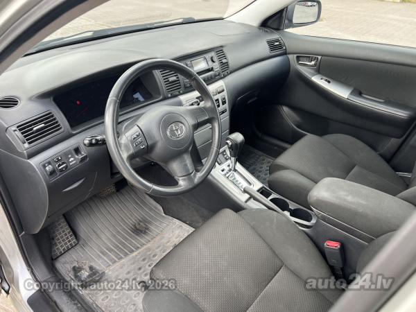 Pelēks Toyota Corolla 2005 Mardu, ar dzinēja tilpumu 1.60 L un nobraukumu 184 tūkst. km par 4800 €, foto 10 vietnē AUTOMOTO.COM.LV