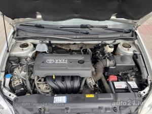 Pelēks Toyota Corolla 2005 Mardu, ar dzinēja tilpumu 1.60 L un nobraukumu 184 tūkst. km par 4800 €, foto 16 vietnē AUTOMOTO.COM.LV