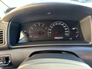 Pelēks Toyota Corolla 2005 Vievis, ar dzinēja tilpumu 1.40 L un nobraukumu 359 tūkst. km par 1989 €, foto 19 vietnē AUTOMOTO.COM.LV