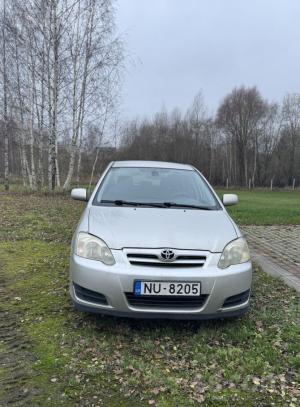 Grey Toyota Corolla 2005 in Riga, with an engine capacity of 1.40 L and mileage of 289 thousand km for 3900 €, photo 3 on AUTOMOTO.COM.LV