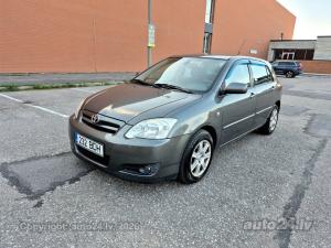 Pelēks Toyota Corolla 2005 Tallina, ar dzinēja tilpumu 1.40 L un nobraukumu 233 tūkst. km par 1490 €, foto 2 vietnē AUTOMOTO.COM.LV