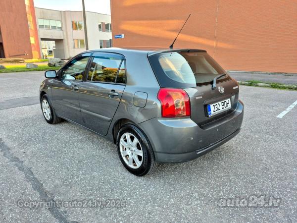 Toyota Corolla 2005 Tallina vietnÄ PelÄks Toyota Corolla 2005 Tallina, ar dzinÄja tilpumu 1.40 L un nobraukumu 233 tÅ«kst. km par 1490 ā¬, foto 5 vietnÄ AUTOMOTO.COM.LV