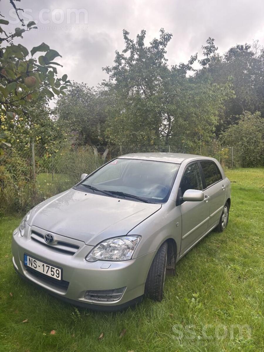 Pelēks Toyota Corolla 2005 Rīga, ar dzinēja tilpumu 1.40 L un nobraukumu 0 tūkst. km par 1700 €, foto 1 vietnē AUTOMOTO.COM.LV