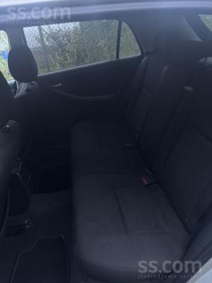 Pelēks Toyota Corolla 2005 Rīga, ar dzinēja tilpumu 1.40 L un nobraukumu 0 tūkst. km par 1700 €, foto 8 vietnē AUTOMOTO.COM.LV