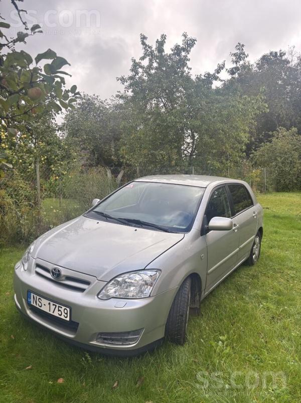 Pelēks Toyota Corolla 2005 Rīga, ar dzinēja tilpumu 1.40 L un nobraukumu 0 tūkst. km par 1700 €, foto 1 vietnē AUTOMOTO.COM.LV