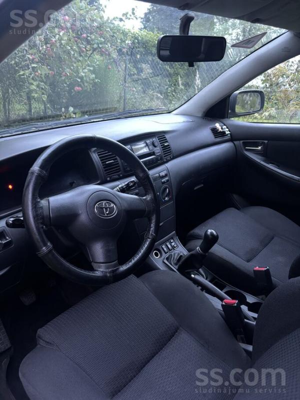 Pelēks Toyota Corolla 2005 Rīga, ar dzinēja tilpumu 1.40 L un nobraukumu 0 tūkst. km par 1700 €, foto 5 vietnē AUTOMOTO.COM.LV