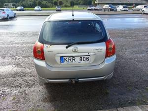 Pelēks Toyota Corolla 2005 Kauņa, ar dzinēja tilpumu 1.40 L un nobraukumu 365 tūkst. km par 1250 €, foto 5 vietnē AUTOMOTO.COM.LV