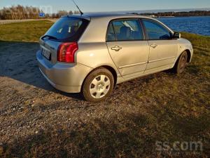 Grey Toyota Corolla 2006 in Ogre, with an engine capacity of 1.40 L and mileage of 146 thousand km for 2100 €, photo 3 on AUTOMOTO.COM.LV