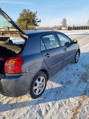 Pelēks Toyota Corolla 2006 Kauņa, ar dzinēja tilpumu 1.36 L un nobraukumu 207 tūkst. km par 2300 €, foto 13 vietnē AUTOMOTO.COM.LV