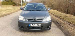 Pelēks Toyota Corolla 2006 Jonava, ar dzinēja tilpumu 1.40 L un nobraukumu 400 tūkst. km par 2300 €, foto 2 vietnē AUTOMOTO.COM.LV
