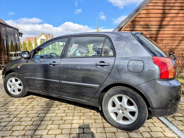 Grey Toyota Corolla 2006 in Prienai, with an engine capacity of 1.40 L and mileage of 246 thousand km for 2450 €, photo 3 on AUTOMOTO.COM.LV