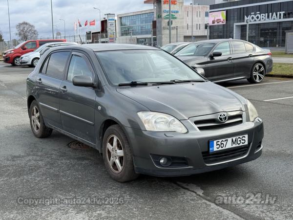 Pelēks Toyota Corolla 2006 Tallina, ar dzinēja tilpumu 1.60 L un nobraukumu 132 tūkst. km par 2490 €, foto 3 vietnē AUTOMOTO.COM.LV