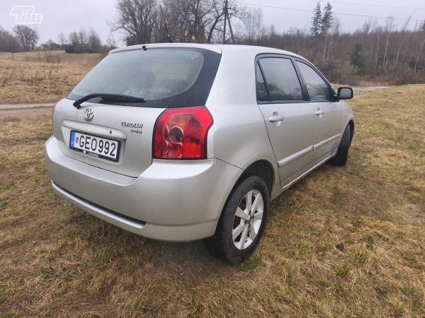 Pelēks Toyota Corolla 2006 Ignalina, ar dzinēja tilpumu 2.00 L un nobraukumu 299 tūkst. km par 1100 €, foto 5 vietnē AUTOMOTO.COM.LV