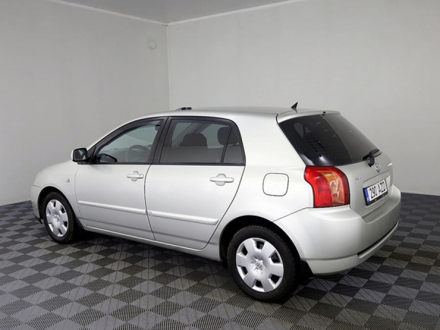 Grey Toyota Corolla 2006 in Tallinn, with an engine capacity of 1.40 L and mileage of 279 thousand km for 1899 €, photo 5 on AUTOMOTO.COM.LV