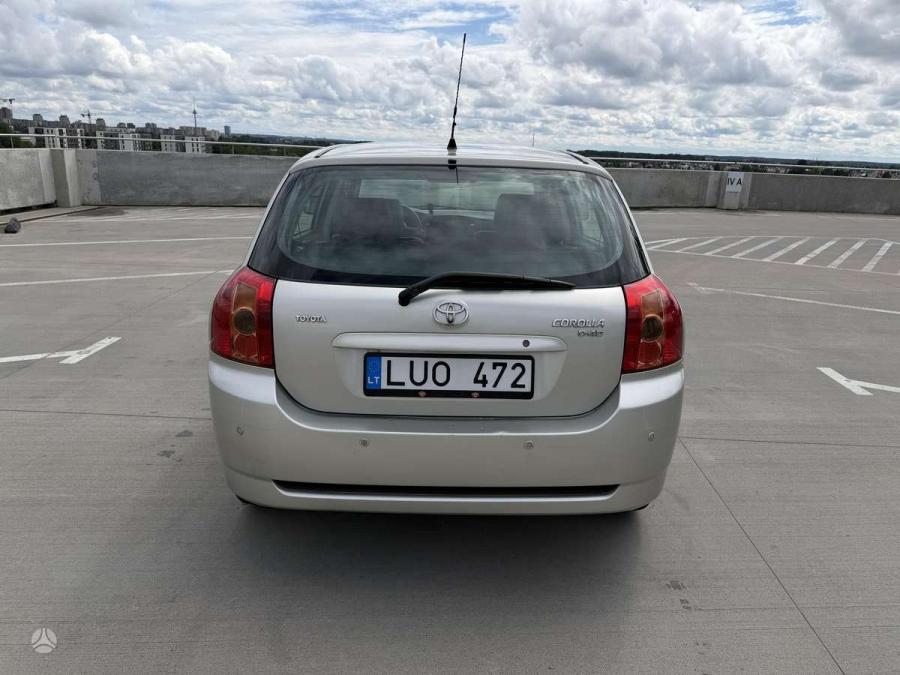 Pelēks Toyota Corolla 2006 Viļņa, ar dzinēja tilpumu 1.36 L un nobraukumu 230 tūkst. km par 2350 €, foto 9 vietnē AUTOMOTO.COM.LV