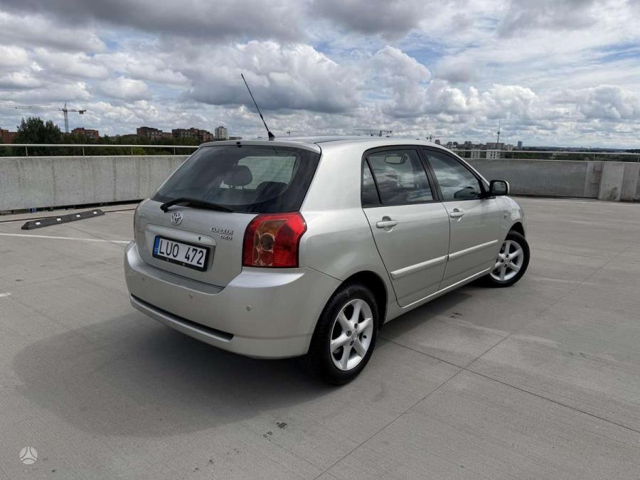 Pelēks Toyota Corolla 2006 Viļņa, ar dzinēja tilpumu 1.36 L un nobraukumu 230 tūkst. km par 2350 €, foto 13 vietnē AUTOMOTO.COM.LV