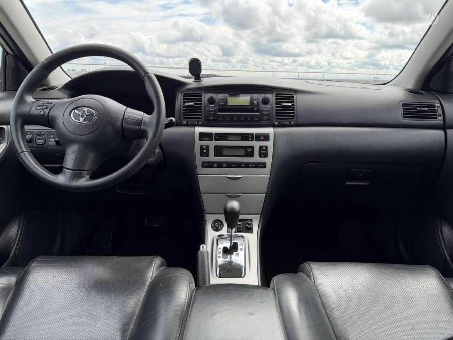 Pelēks Toyota Corolla 2006 Viļņa, ar dzinēja tilpumu 1.36 L un nobraukumu 230 tūkst. km par 2350 €, foto 21 vietnē AUTOMOTO.COM.LV