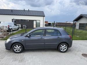 Pelēks Toyota Corolla 2006 Kauņa, ar dzinēja tilpumu 2.00 L un nobraukumu 178 tūkst. km par 2000 €, foto 7 vietnē AUTOMOTO.COM.LV