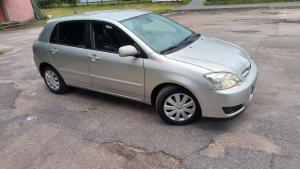Grey Toyota Corolla 2006 in Vilnius, with an engine capacity of 2.00 L and mileage of 250 thousand km for 1900 €, photo 15 on AUTOMOTO.COM.LV