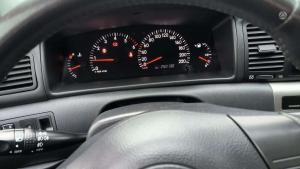 Grey Toyota Corolla 2006 in Vilnius, with an engine capacity of 2.00 L and mileage of 250 thousand km for 1900 €, photo 31 on AUTOMOTO.COM.LV
