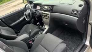 Grey Toyota Corolla 2006 in Vilnius, with an engine capacity of 2.00 L and mileage of 250 thousand km for 1900 €, photo 33 on AUTOMOTO.COM.LV