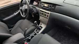 Grey Toyota Corolla 2006 in Vilnius, with an engine capacity of 2.00 L and mileage of 250 thousand km for 1900 €, photo 34 on AUTOMOTO.COM.LV