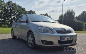 Pelēks Toyota Corolla 2006 Rīga, ar dzinēja tilpumu 1.40 L un nobraukumu 313 tūkst. km par 1350 €, foto  vietnē AUTOMOTO.COM.LV
