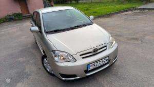 Grey Toyota Corolla 2006 in Vilnius, with an engine capacity of 1.40 L and mileage of 215 thousand km for 1700 €, photo 14 on AUTOMOTO.COM.LV